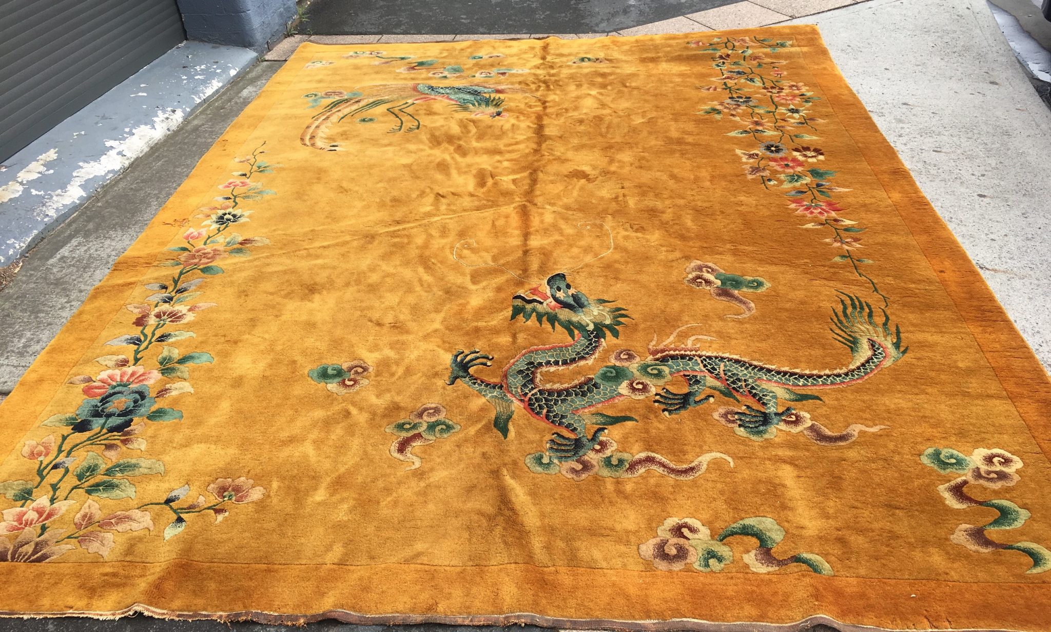 Tientsin Chinese carpet, SOLD - Nomadic Rug Traders